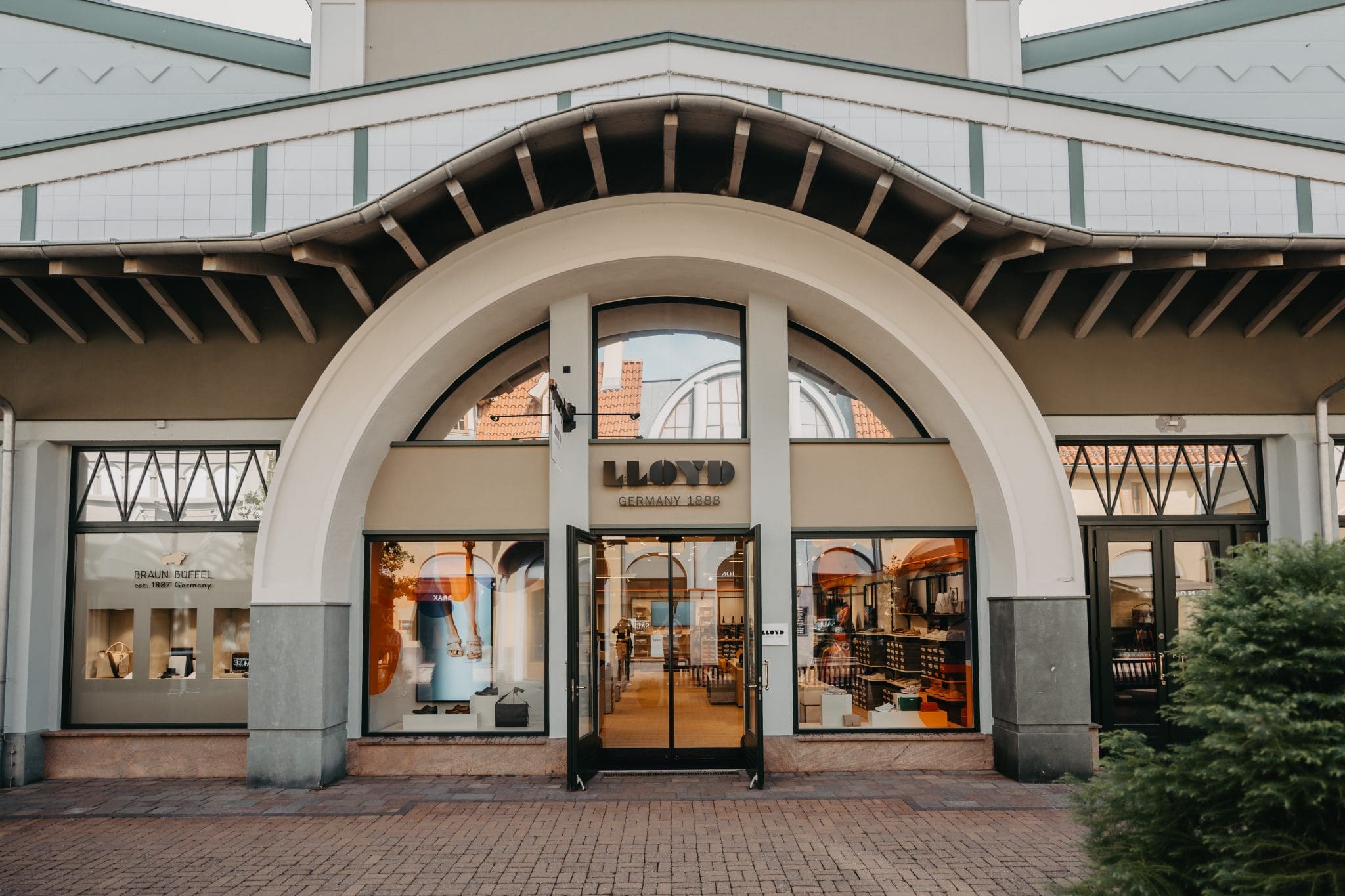 echion AG | Digitale Instore-Kommunikationslösungen